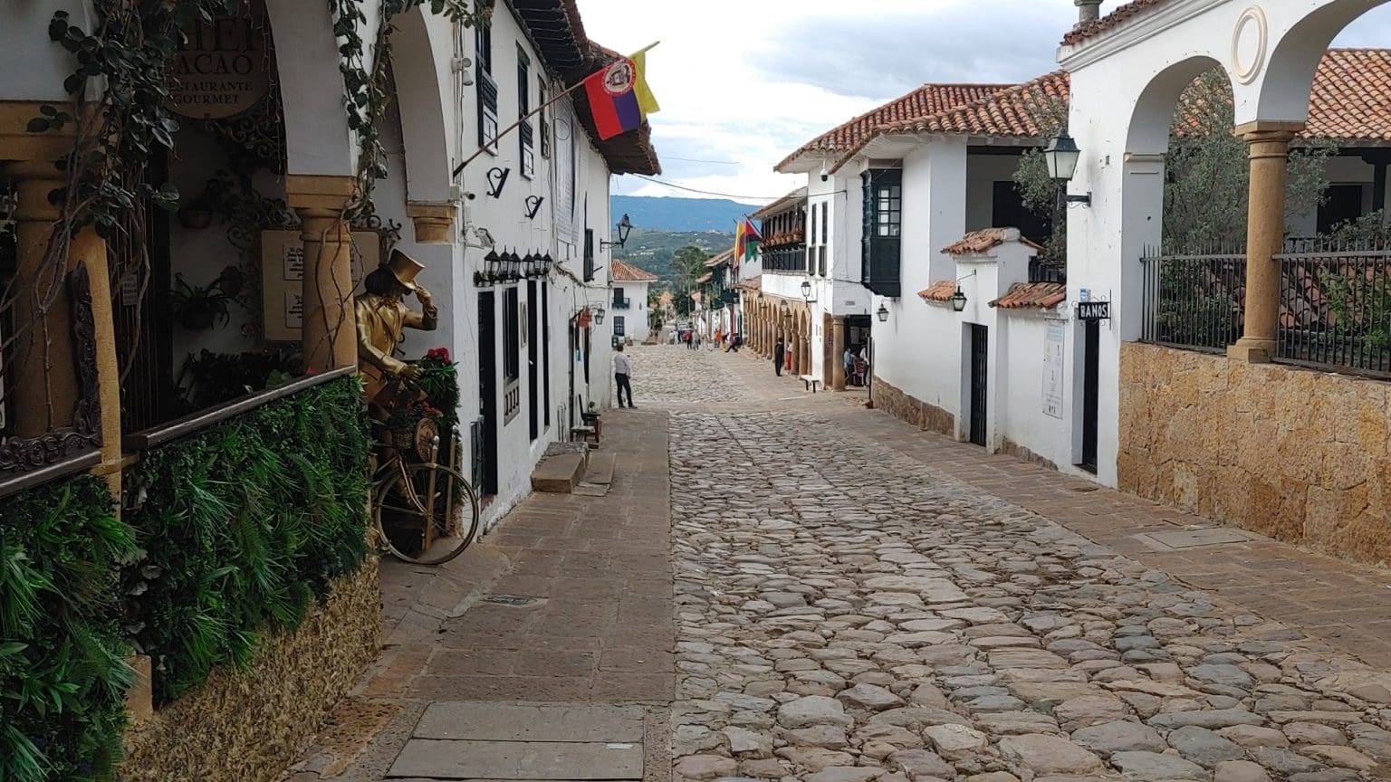 Present-day visitors can see reminders of Colombia's past - Travel ...